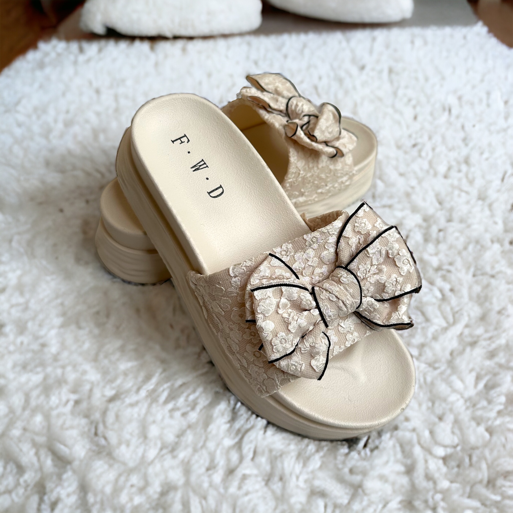 Printed bow wedge